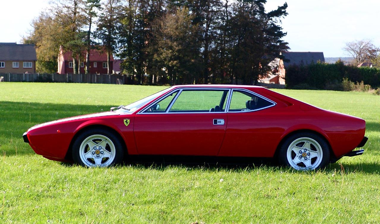 Ferrari Dino GT4 (208/308) 208 (170 Hp)